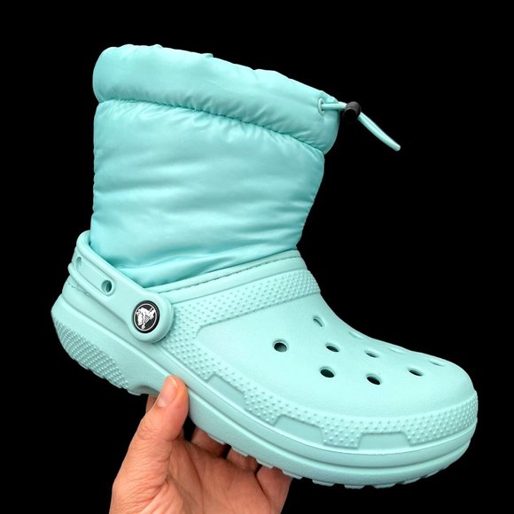 CROCS | Shoes | Crocs Youth Girls Classic Lined Winter Boots Size 3 ...